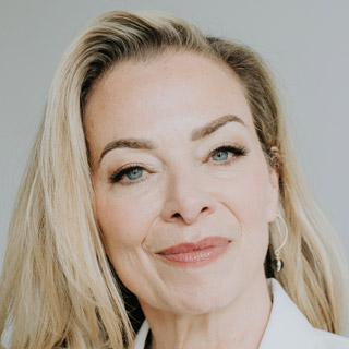 Cultivating Healthy Dynamics in Relationships / Dr. Alexandra Solomon ...